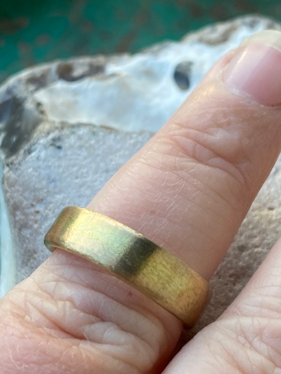 Mens brass wedding band store