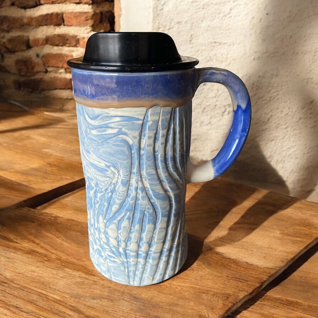 Blue and White Heavily Fluted Agateware Handmade 16-ounce Travel Mug ...
