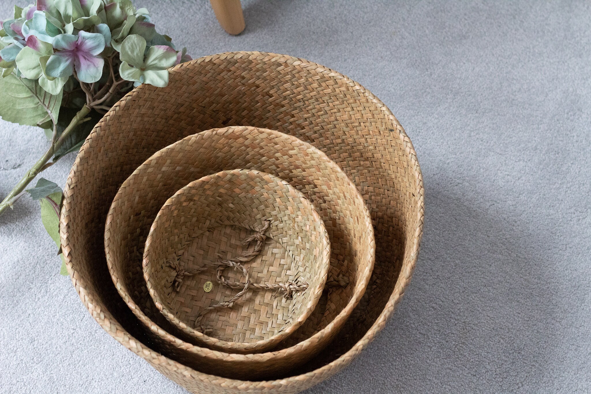 Seagrass Belly Basket for Shelves With Handle / Sustainable | Etsy UK