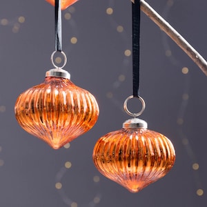 Elegant Orange-copper Glass Christmas Baubles Set of 4 With Ribbon ...