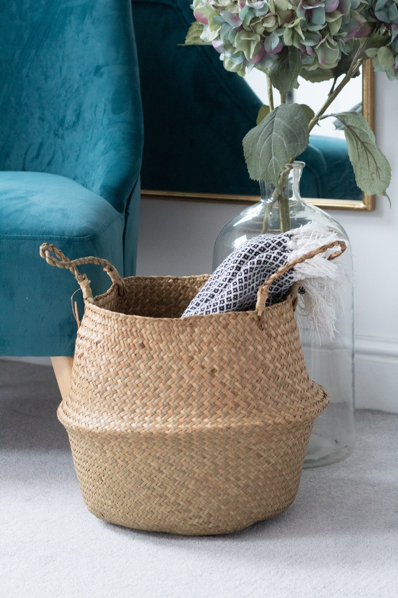 Seagrass Belly Basket for Shelves With Handle / Sustainable | Etsy UK