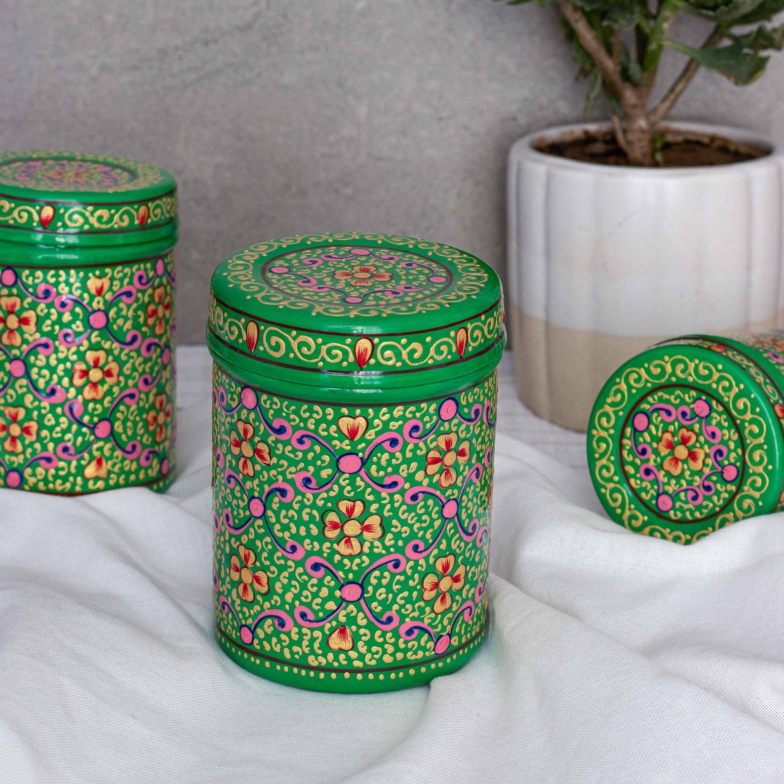 Steel Tins Enamel-coated Hand-painted Red, Green or Blue / Handmade ...