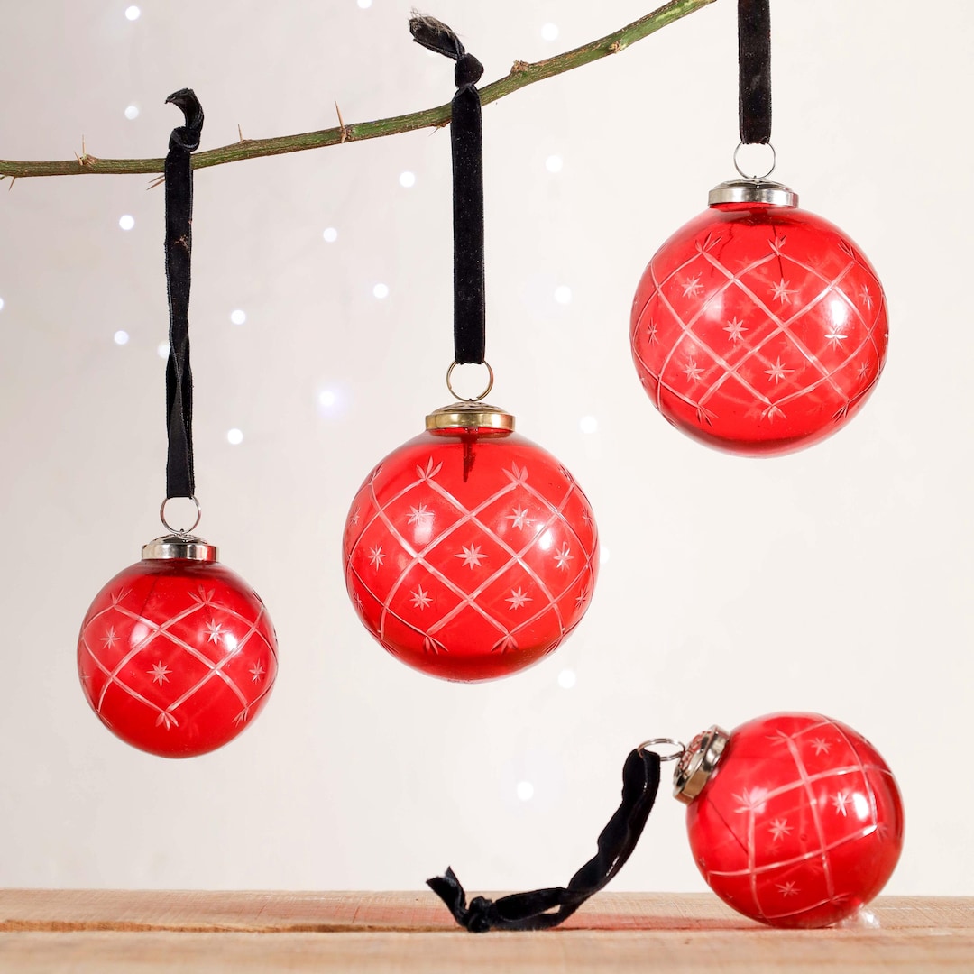 Laal Velvet Red Bauble Duo I Crimson Charm Bauble Set I Velvet Red Eco ...