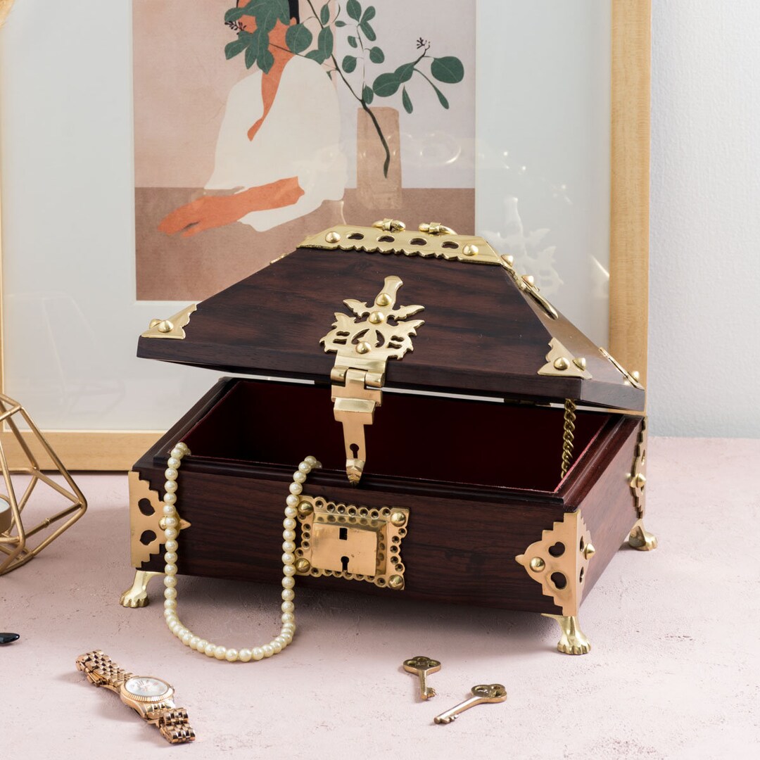 Nettoor Petti Wooden Jewellery Box / Indian Royal Design / Handmade by ...