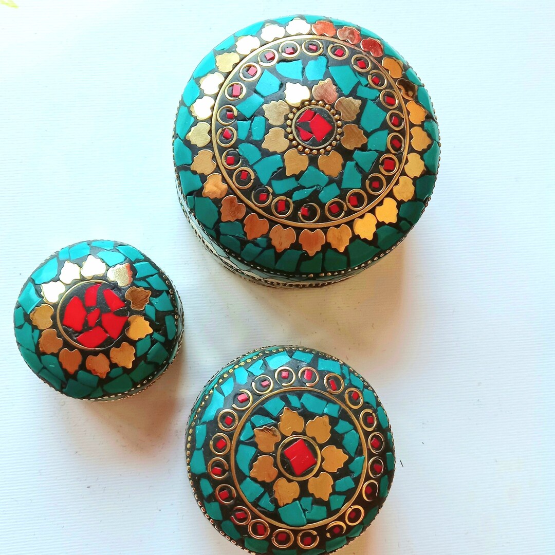Jewellery Box in Mosaic Style With Stones and Golden Colour Accents ...