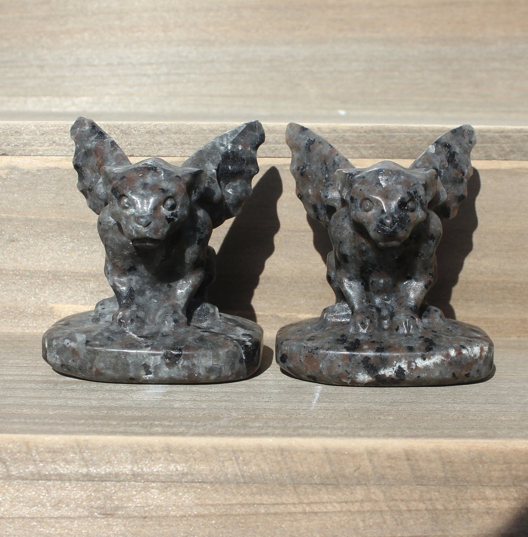 YOOPERLITE GARGOYLE Figure * Carved 3.5" Mystical Magical Flying Beast ...