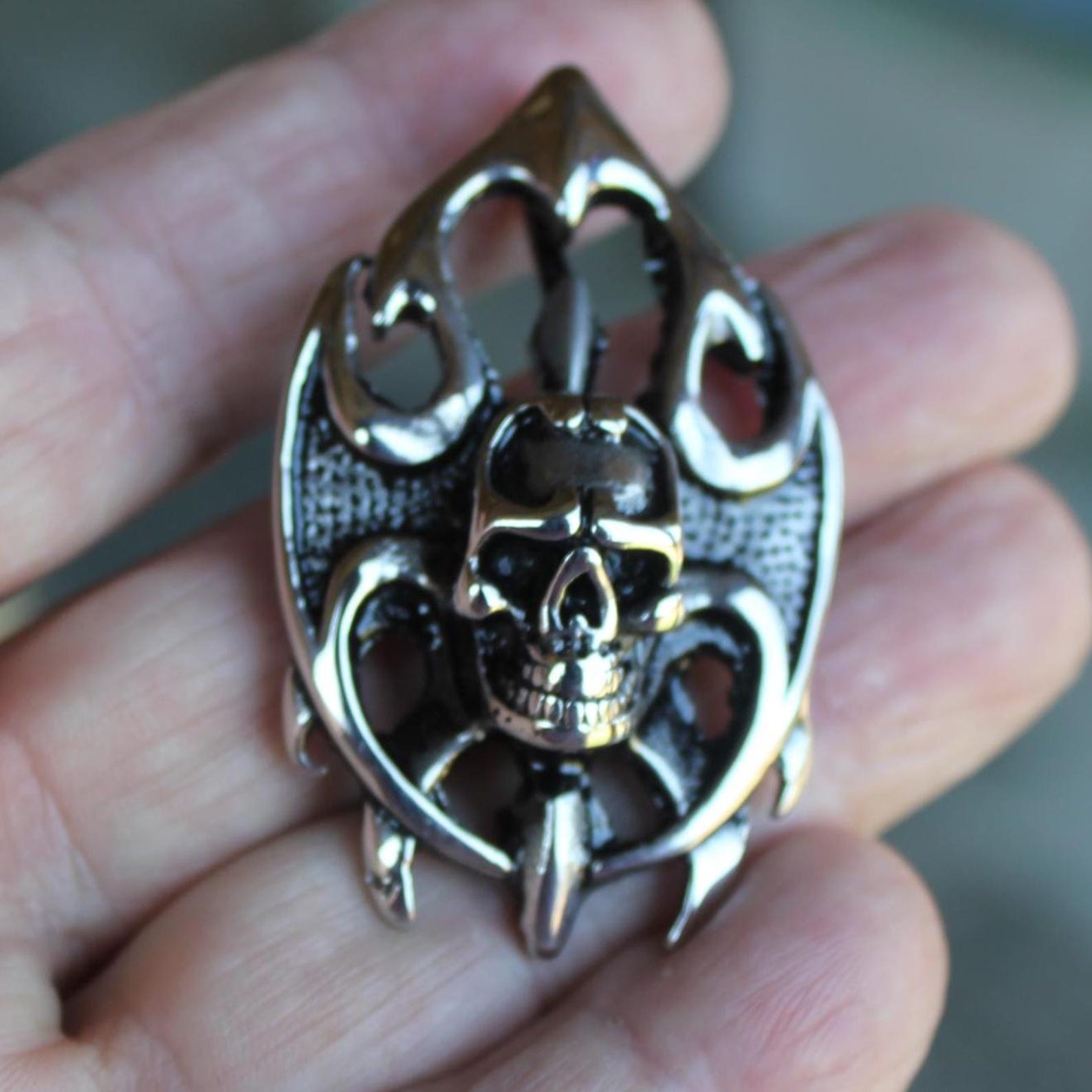 MEN'S SKULL PENDANT W/ Black Patina + Flames * Stainless Steel * Large ...