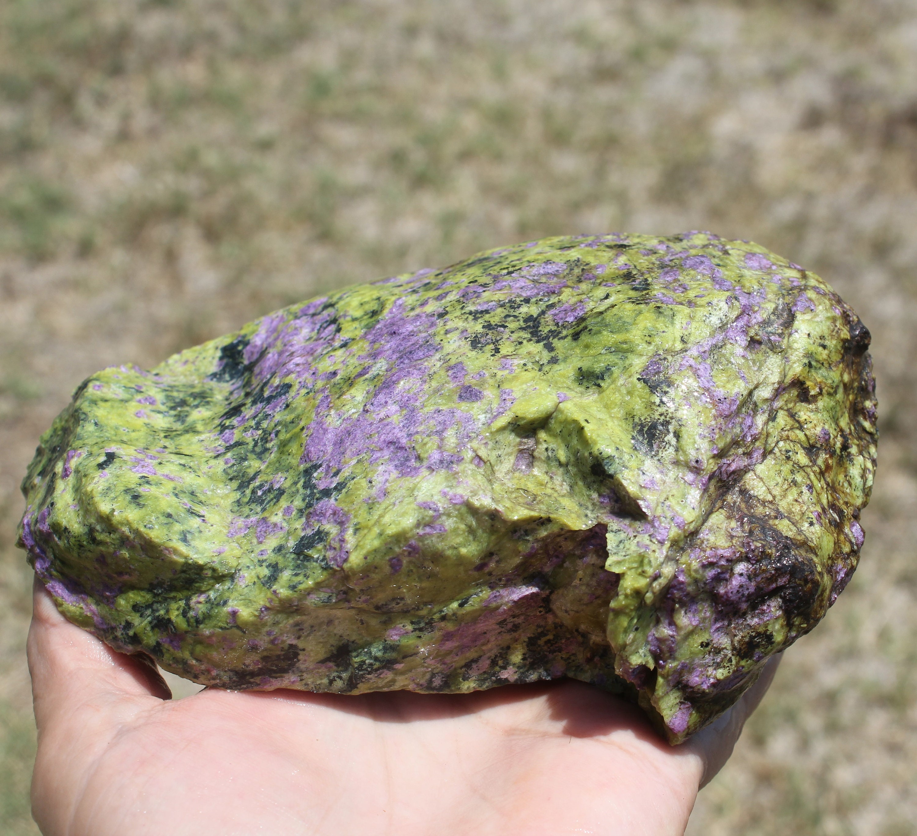 ATLANTASITE ROUGH ROCK Chunks Purple Stichtite Green | Etsy