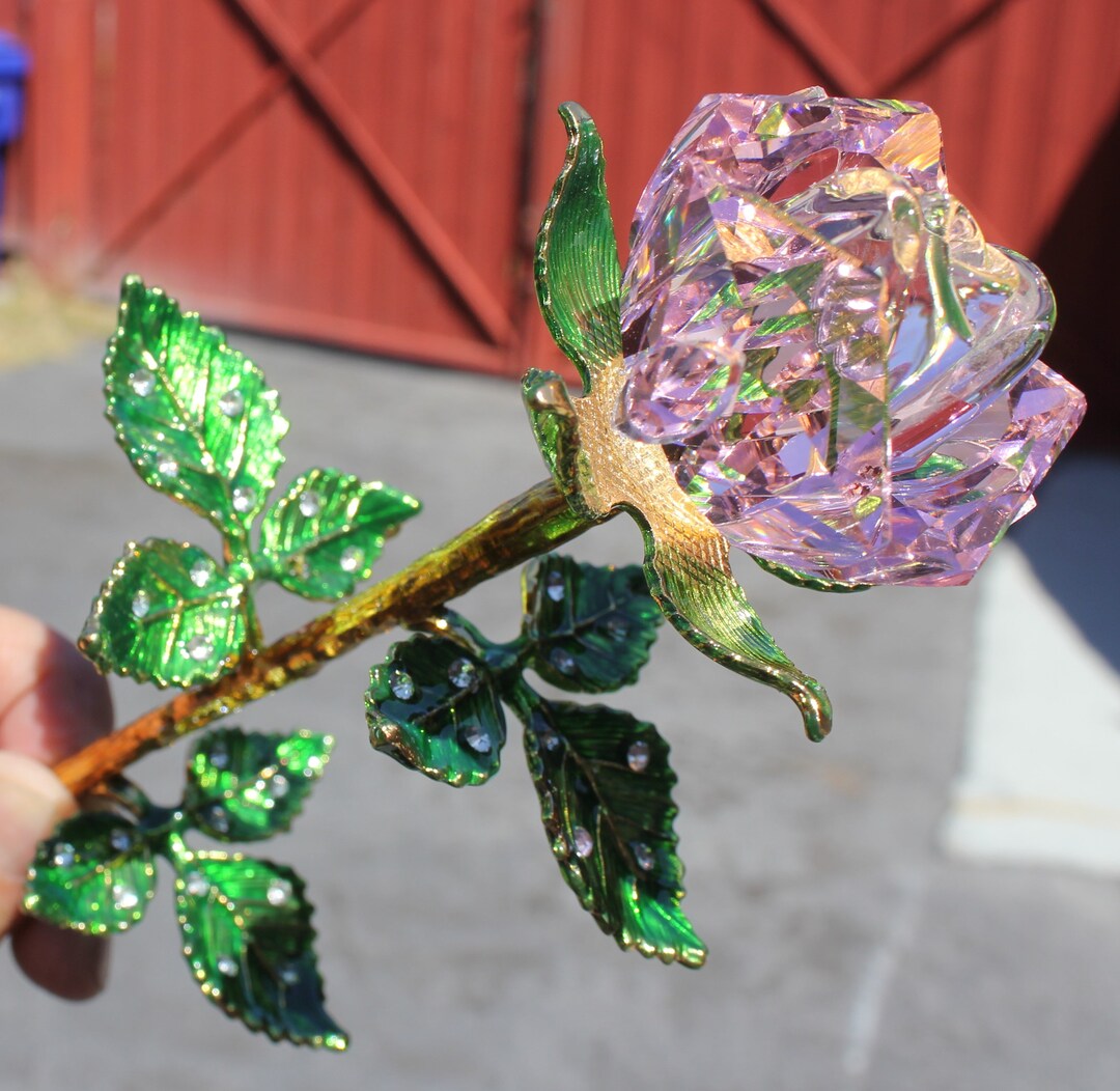 10" PINK GLASS ROSE Bud W/ Green Enamel + Rhinestone Leaves W/ Vase in ...