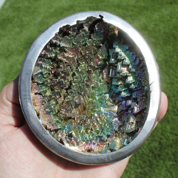 Bismuth Geode - Etsy