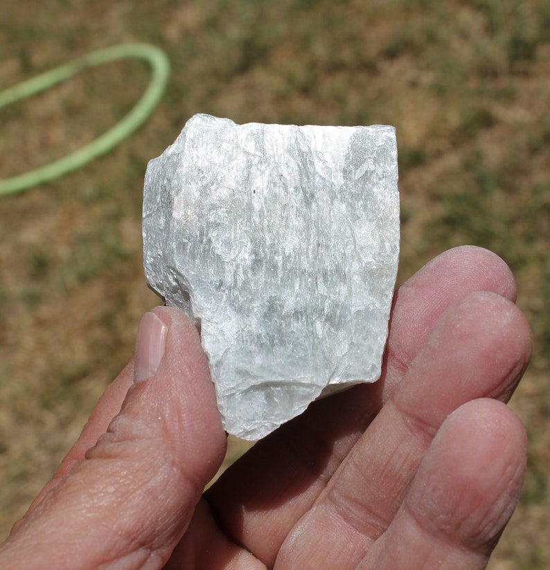 1 Bags MOONSTONE ROUGH ROCK White Green Shimmery Stone | Etsy