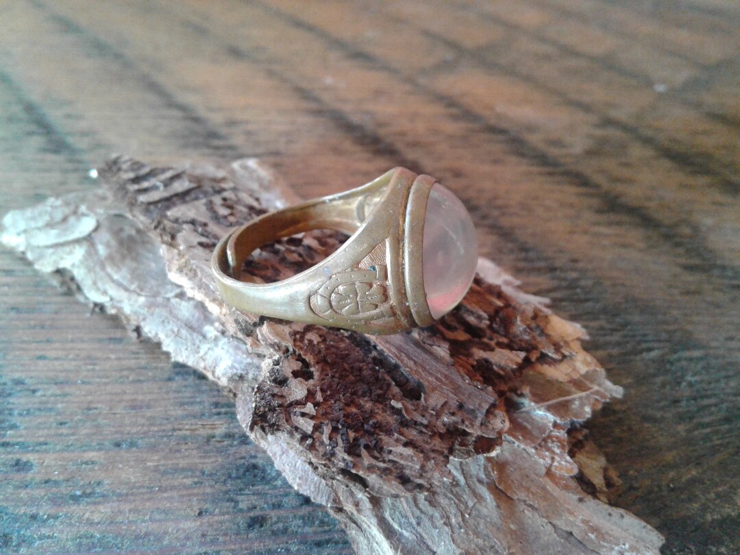 1930s Good Luck Robert Toy Ring Radio Premium Vintage Robert Ring - Etsy