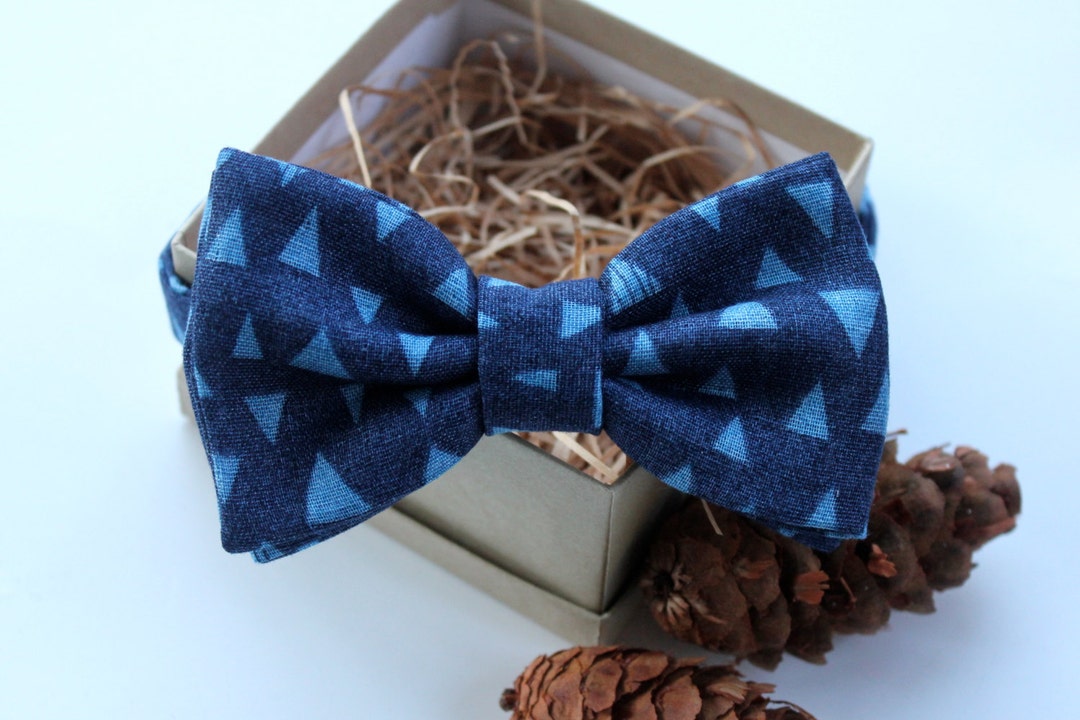 Blue Triangle Pattern Bow Tie - Mens Pre-tied Bow Tie - Womens Pre-tied ...
