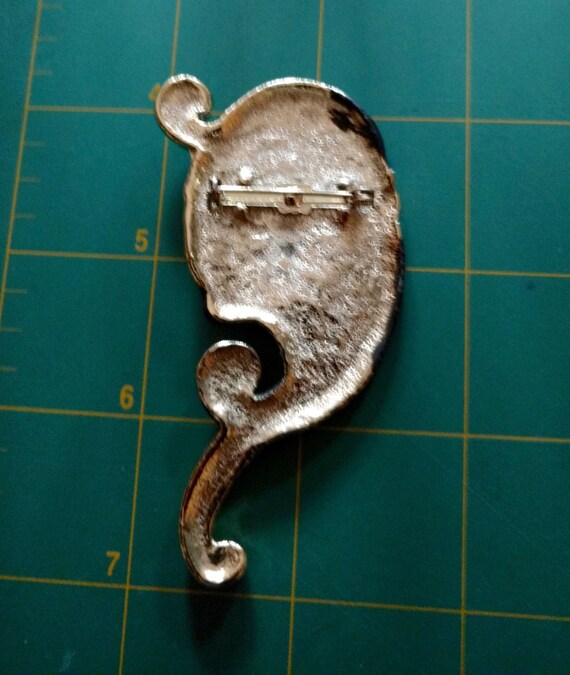 Large Vintage Black and Gold Woman's Head Brooch - Gem