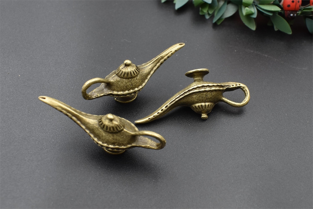 5PCS 43x18x12mm Bronze Genie Lamp Charms-p2701 - Etsy
