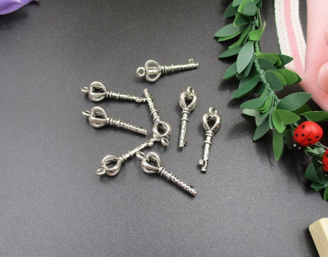 10PCS 23x8x8mm Silver Key Charms3d Charms-p1751-b - Etsy UK