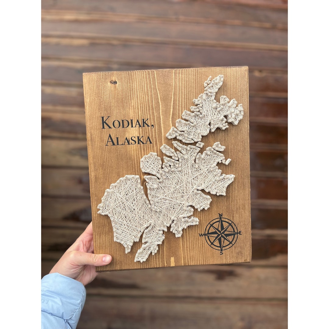Kodiak String Art// Wooden Sign - Etsy