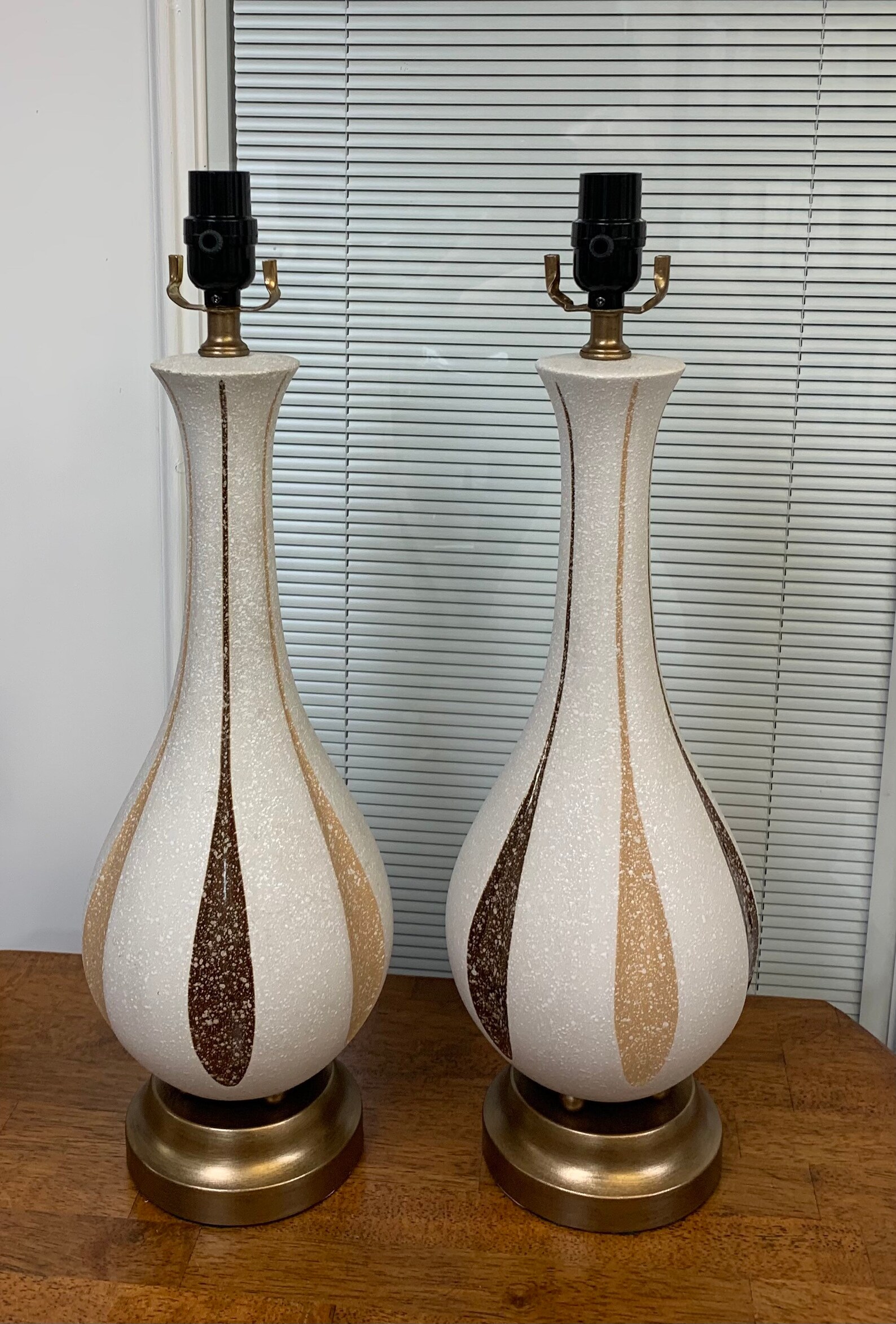 Pair MCM Atomic Table Lamps Plaster Teardrop Splatter Pottery Ceramic ...