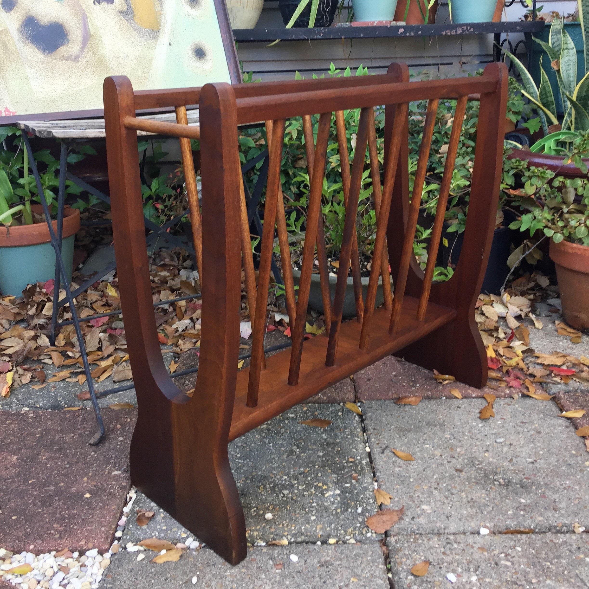 MCM Magazine Rack Holder Atomic Scheibe Teak/walnut? Wood Spindle Mid ...