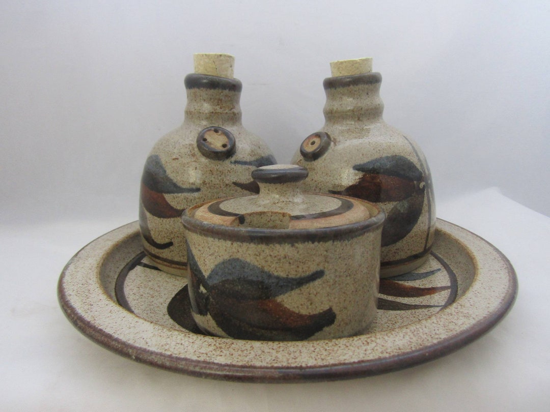 Darwinware Pottery Cruet Set: Hand-painted Leaf Motif, England - Etsy