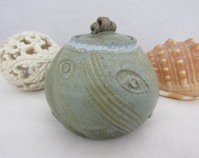 Extraordinary gifts for the special ones in by LincolnCollectibles