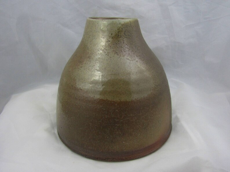 Studio Pottery Vase. Bell-shaped Vase by Tim Hurn Dorset. - Etsy UK