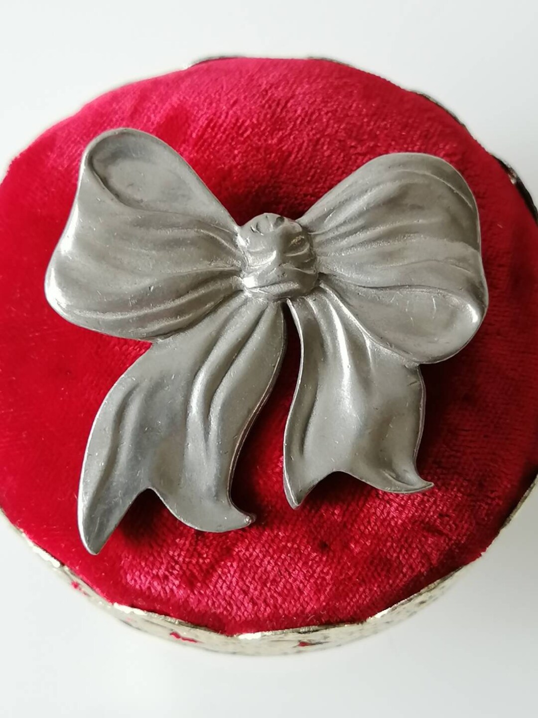 Vintage Pewter Bow Brooch Signed,l Made in Canada 1980's Pewter Jewelry ...