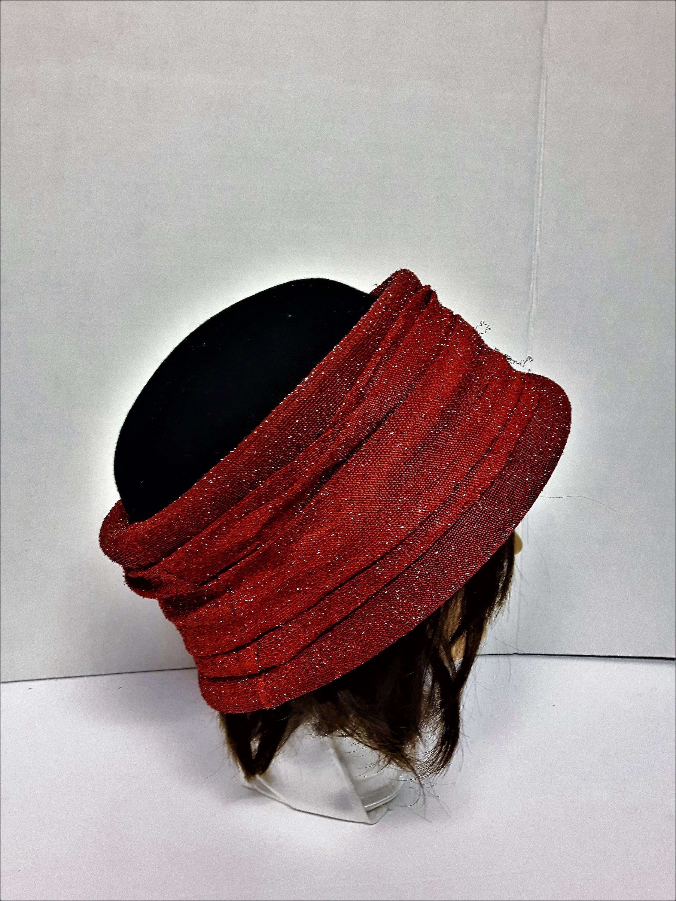 Red and Black Women's Hat With Wide Red Shinning Band - Etsy