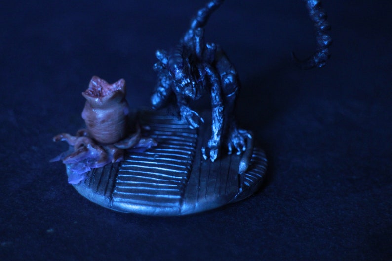 Alien Figurine Xenomorph Art Scifi Miniature Handmade in - Etsy