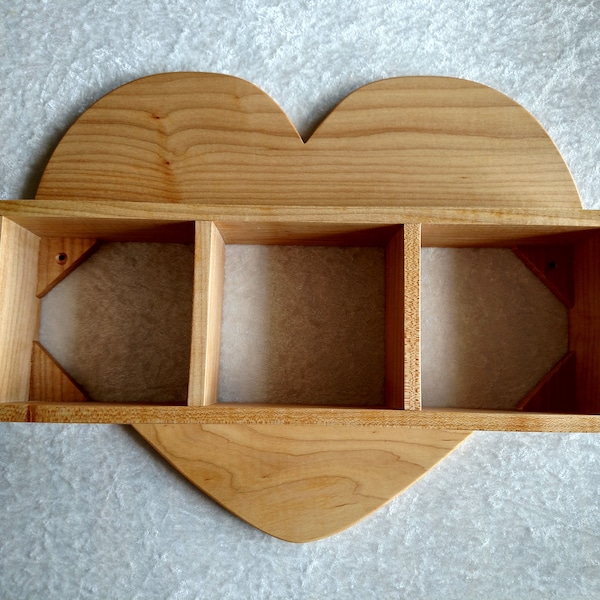 Wood Heart Shelf - Etsy