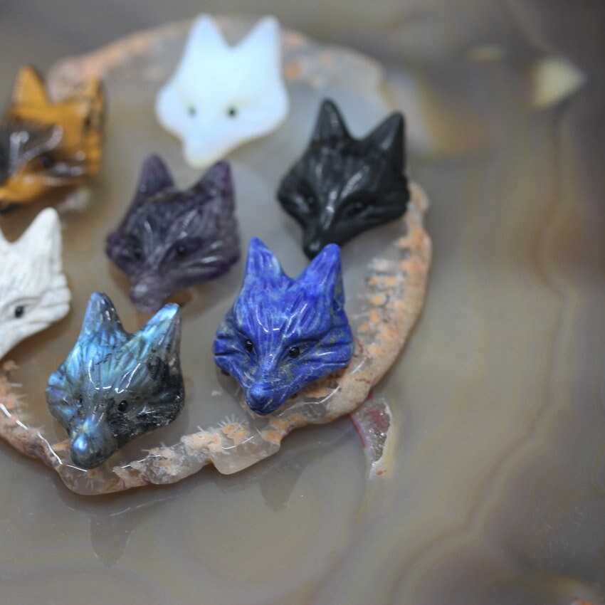 7 Stones Choicecarved Fox Head Pendantsflash Labradorite - Etsy