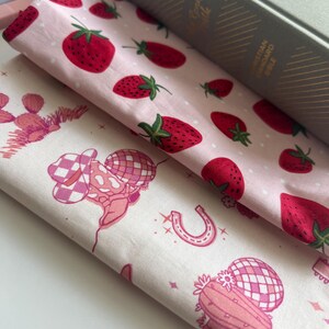 She Reads Truth Fabric Cover, Book Cover, Bible Cover, Cute Bible ...