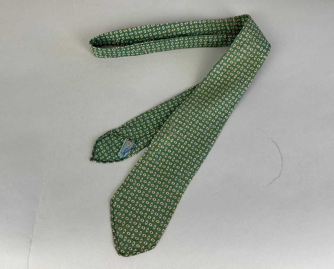 1930s Magic Eye Necktie Vintage 30s Jade Green Silk With White Eyes ...