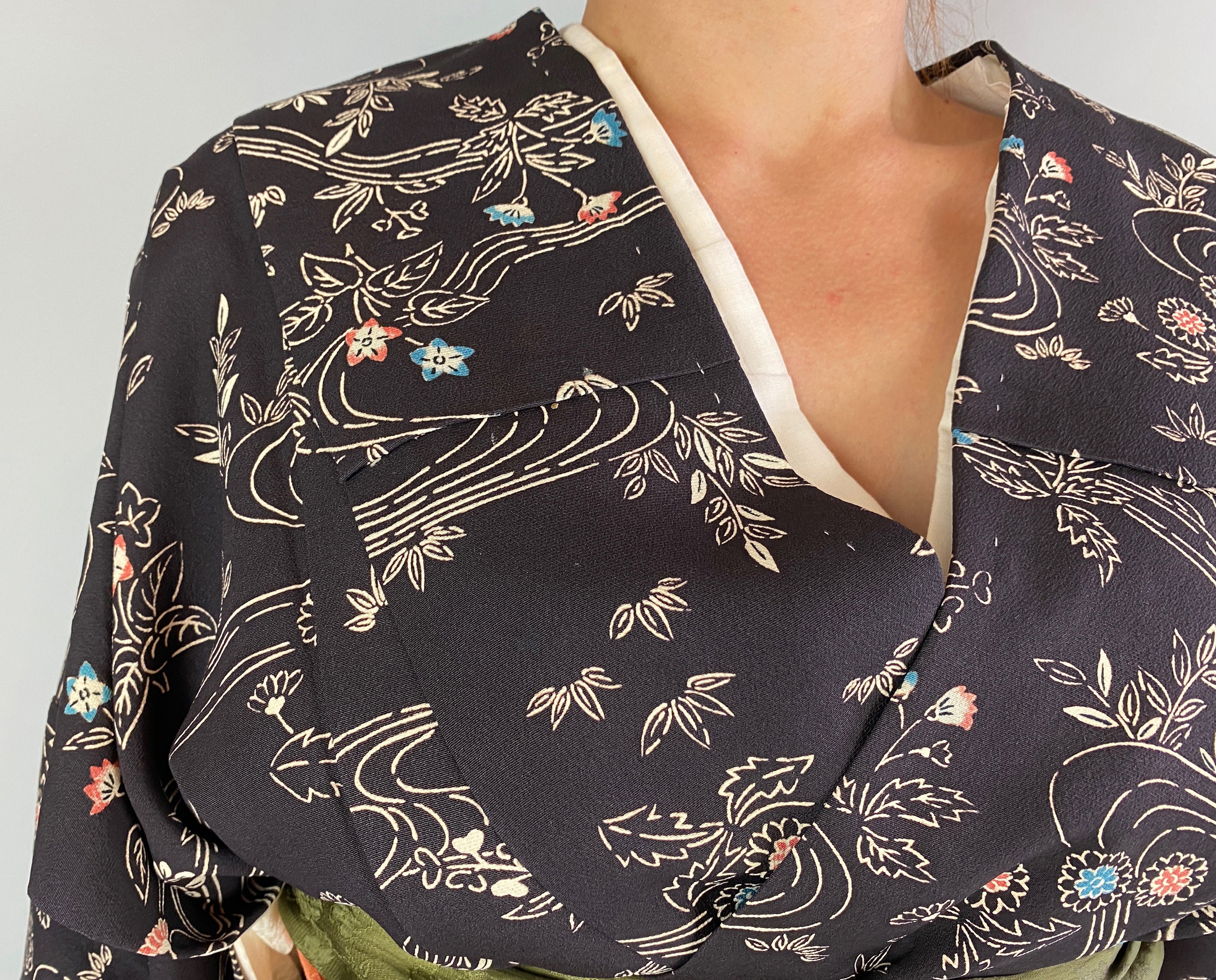 1950s Kimono Kitsuke | Vintage 50s Five Piece Traditional 1950s Kimono Kitsuke | Vintage 50s Five Piece Traditional
