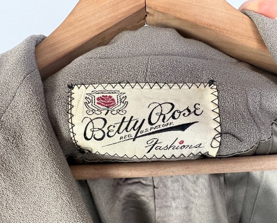 1940s Stone Cold Fox Coat | Vintage 40s Dove Grey Wo… - Gem