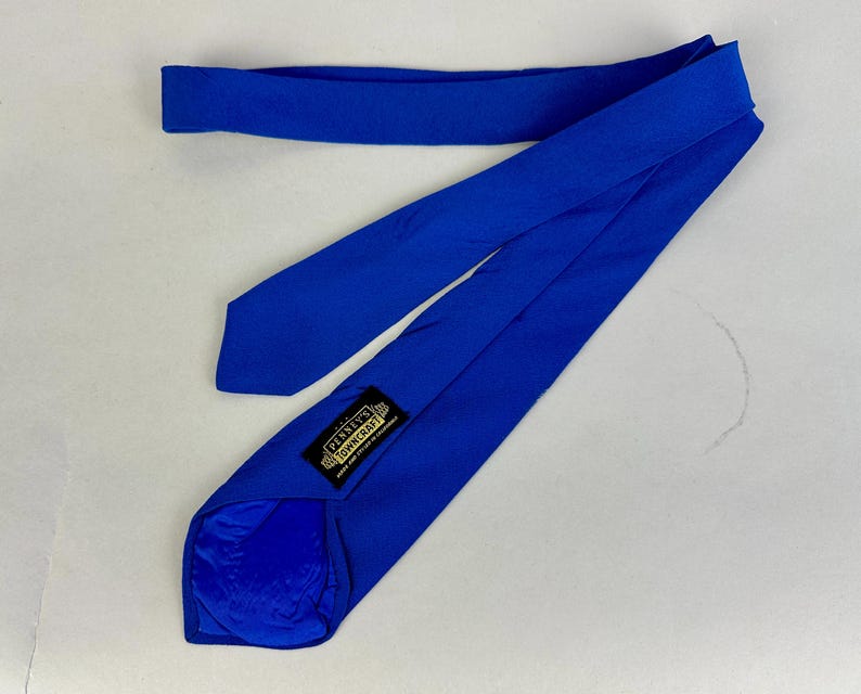 1950s Winter's Falling Leaves Necktie | Vintage 50s Royal Blue Rayon ...