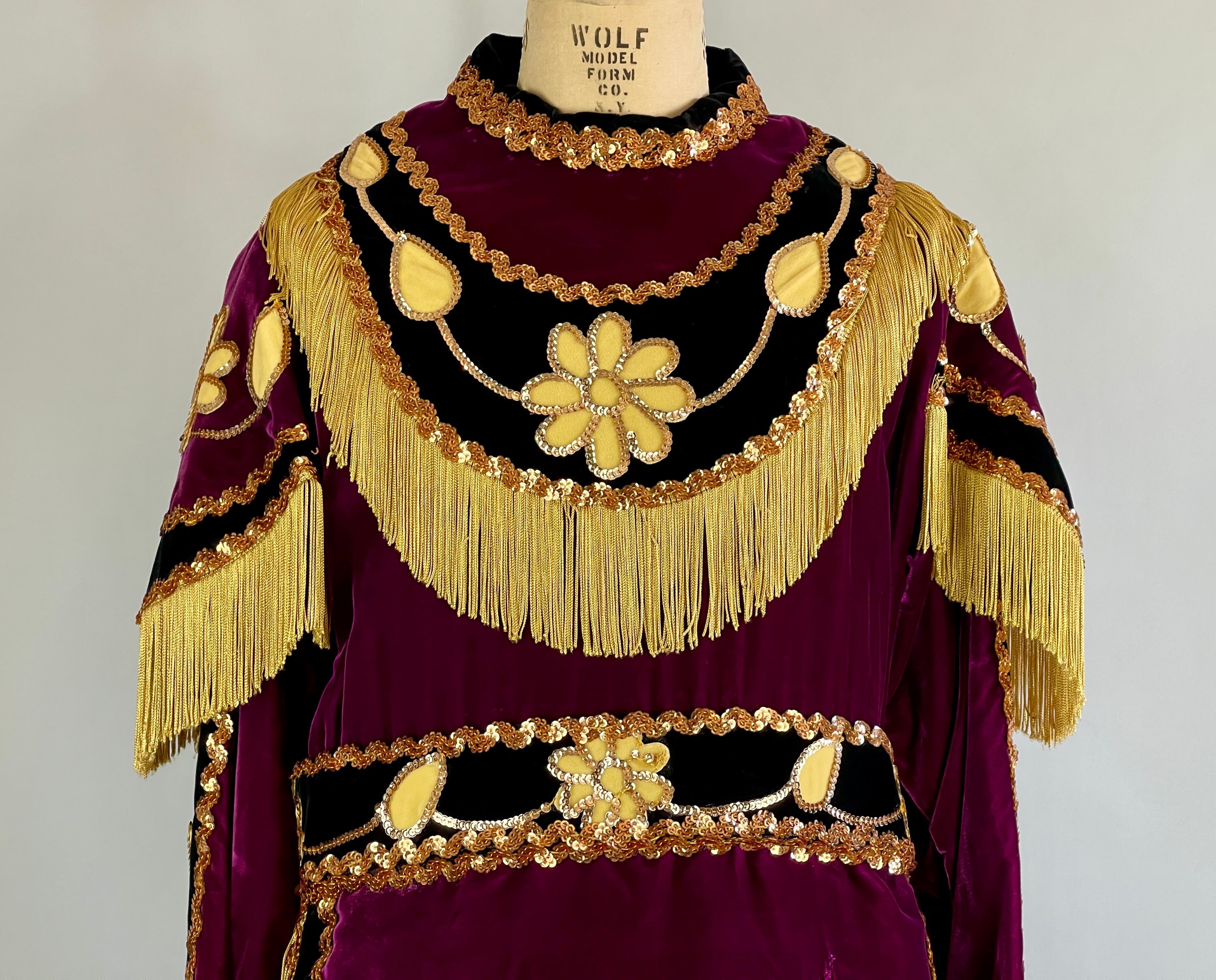 1950s Odd Fellows Ritual Garb | Vintage 50s Purple Gold and Black Rayon ...