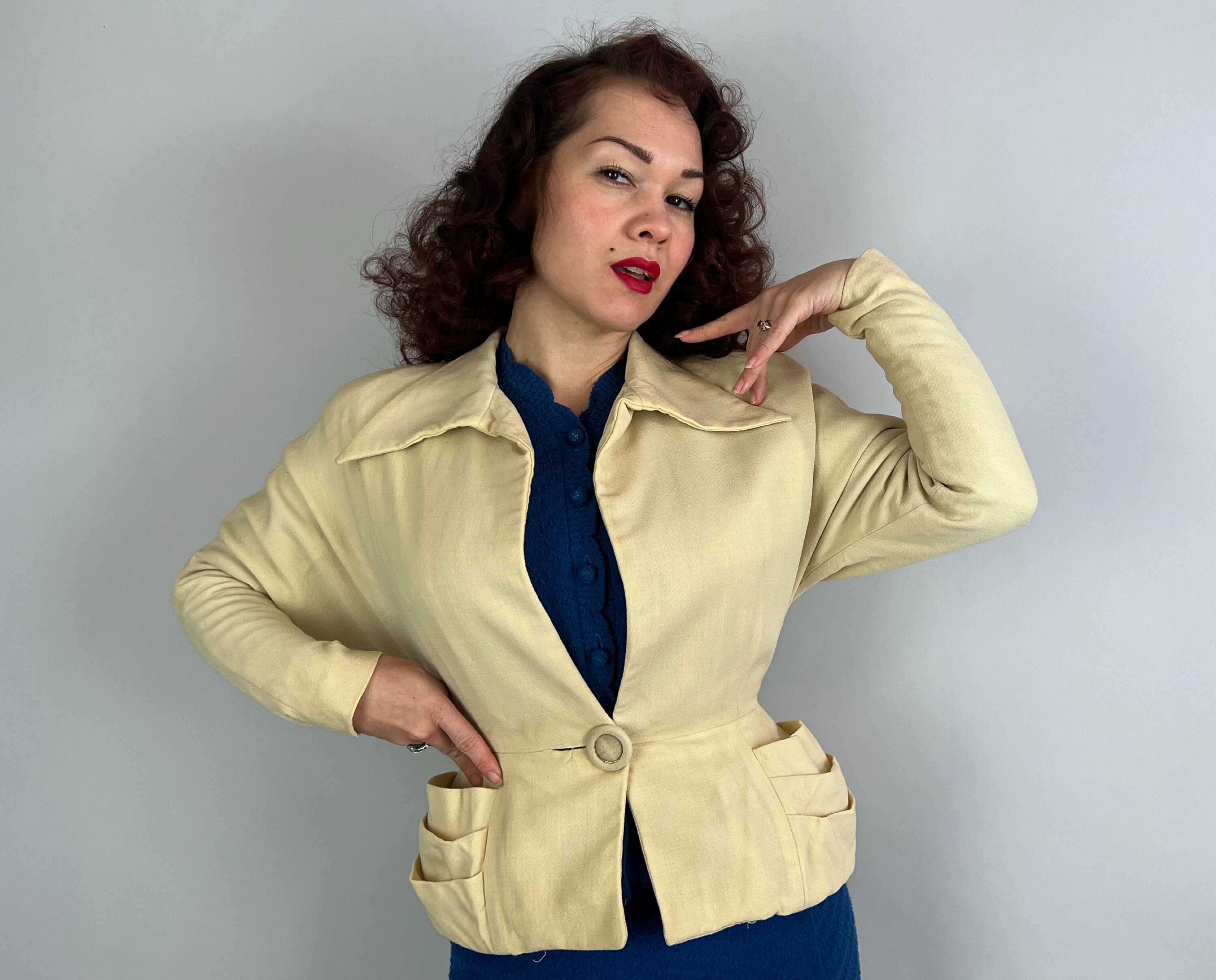 1940s Wendy's Wasp Waist Blazer | Vintage 40s Cream White Wool Crepe ...