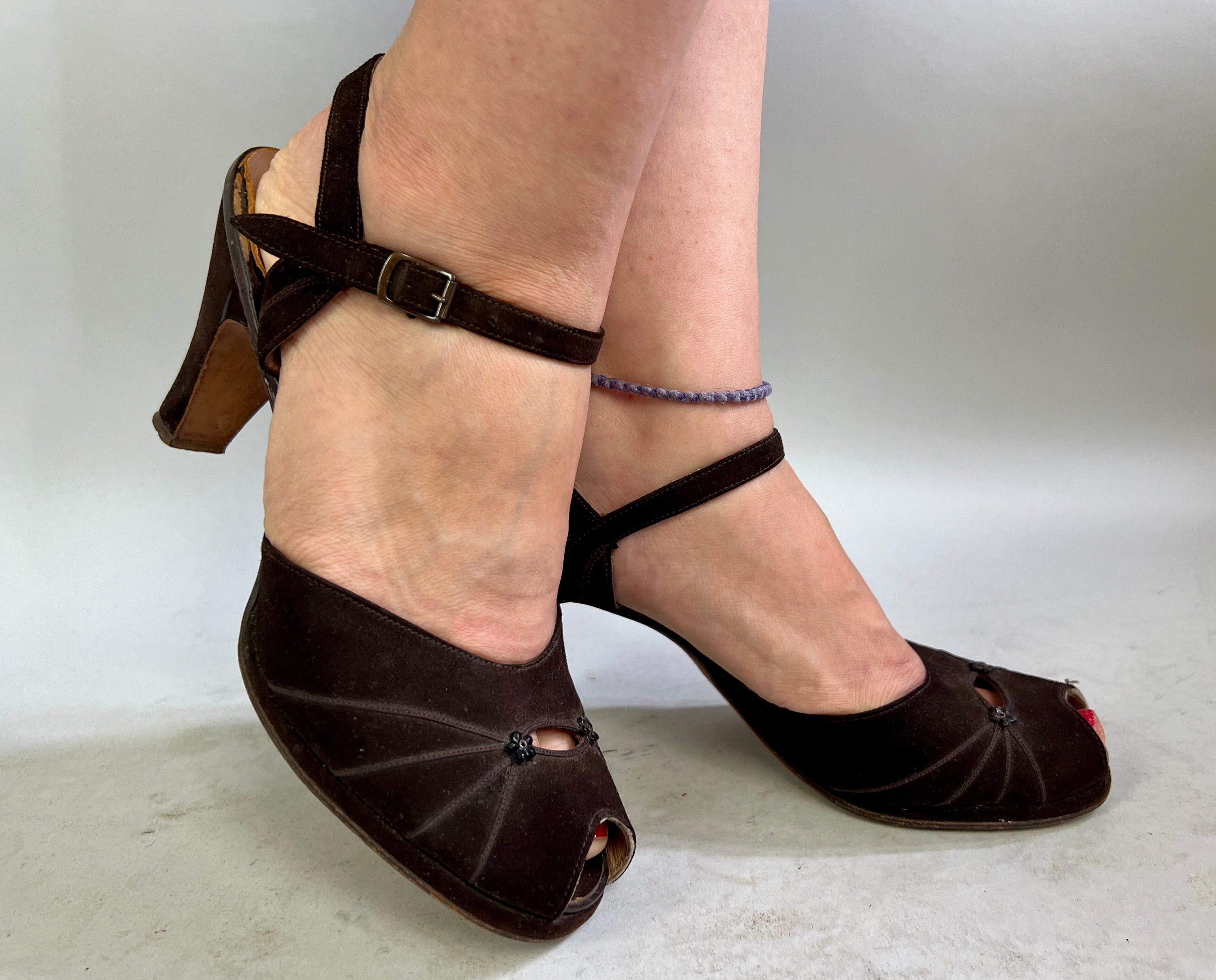 1940s Starlet Stella Shoes | Vintage 40s Dark Chocolate Brown Suede ...