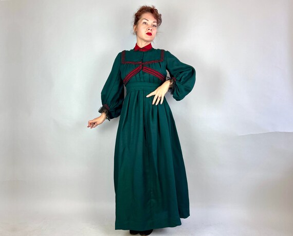 1800s Christmas Carol Dress | Antique Vintage Victori… - Gem