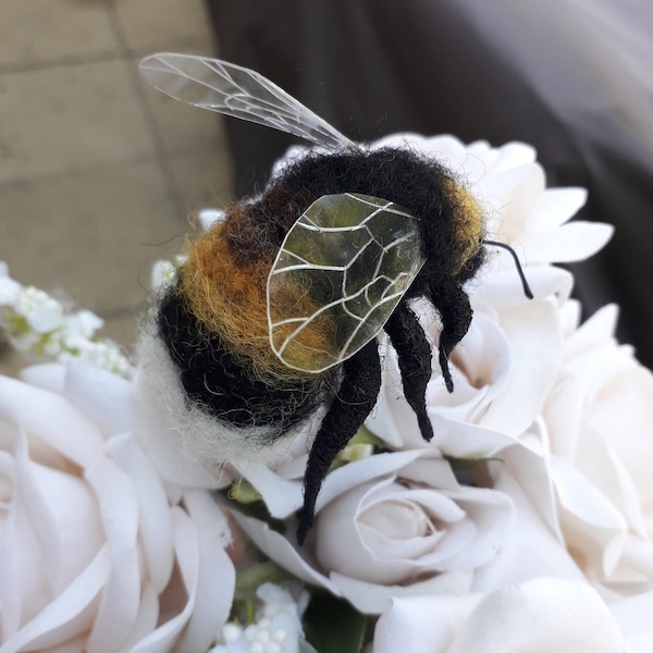Needle Felted Bee - Etsy