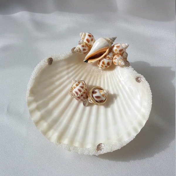 Shell Ring Holder - Etsy