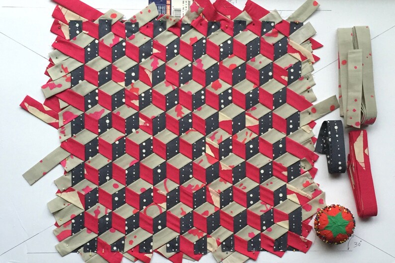 Tumbling Blocks Weave Pattern by Mister Domestic - Etsy