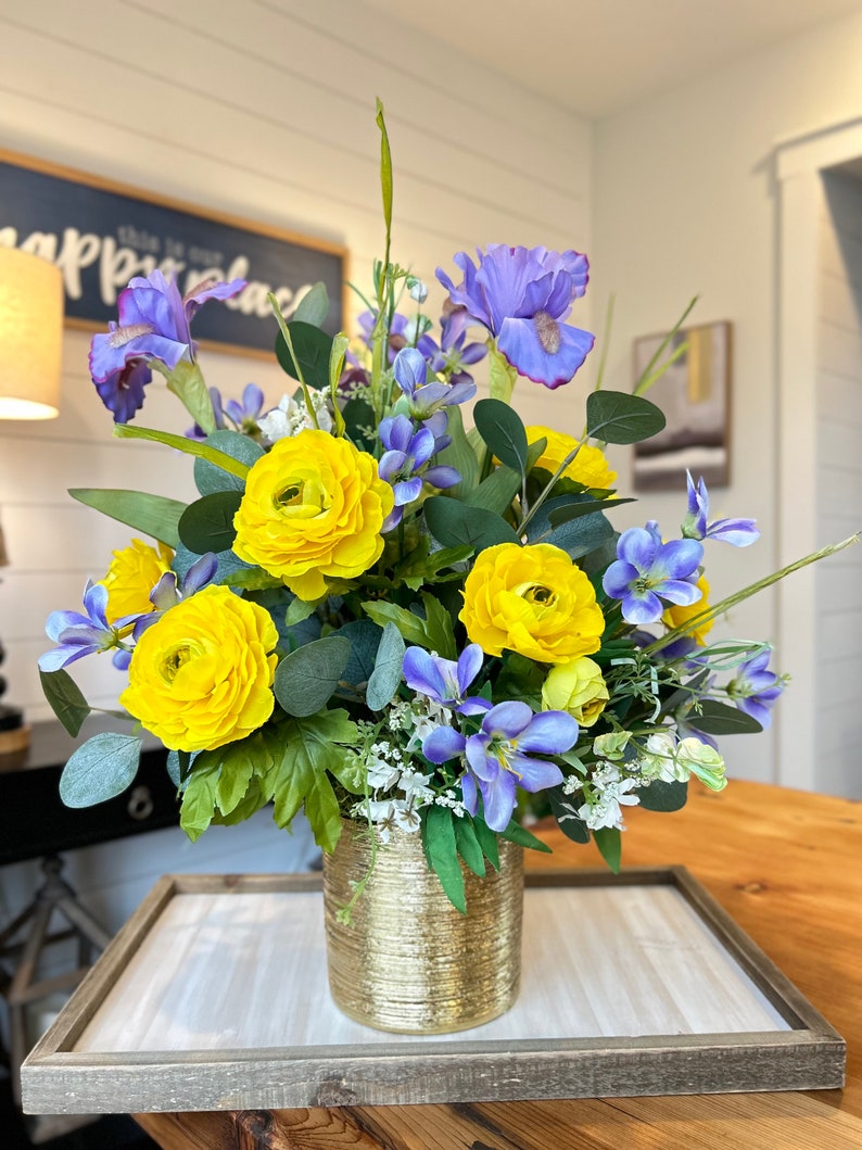 Spring and Summer Flower Centerpiece, Spring Silk Flower Arrangement ...