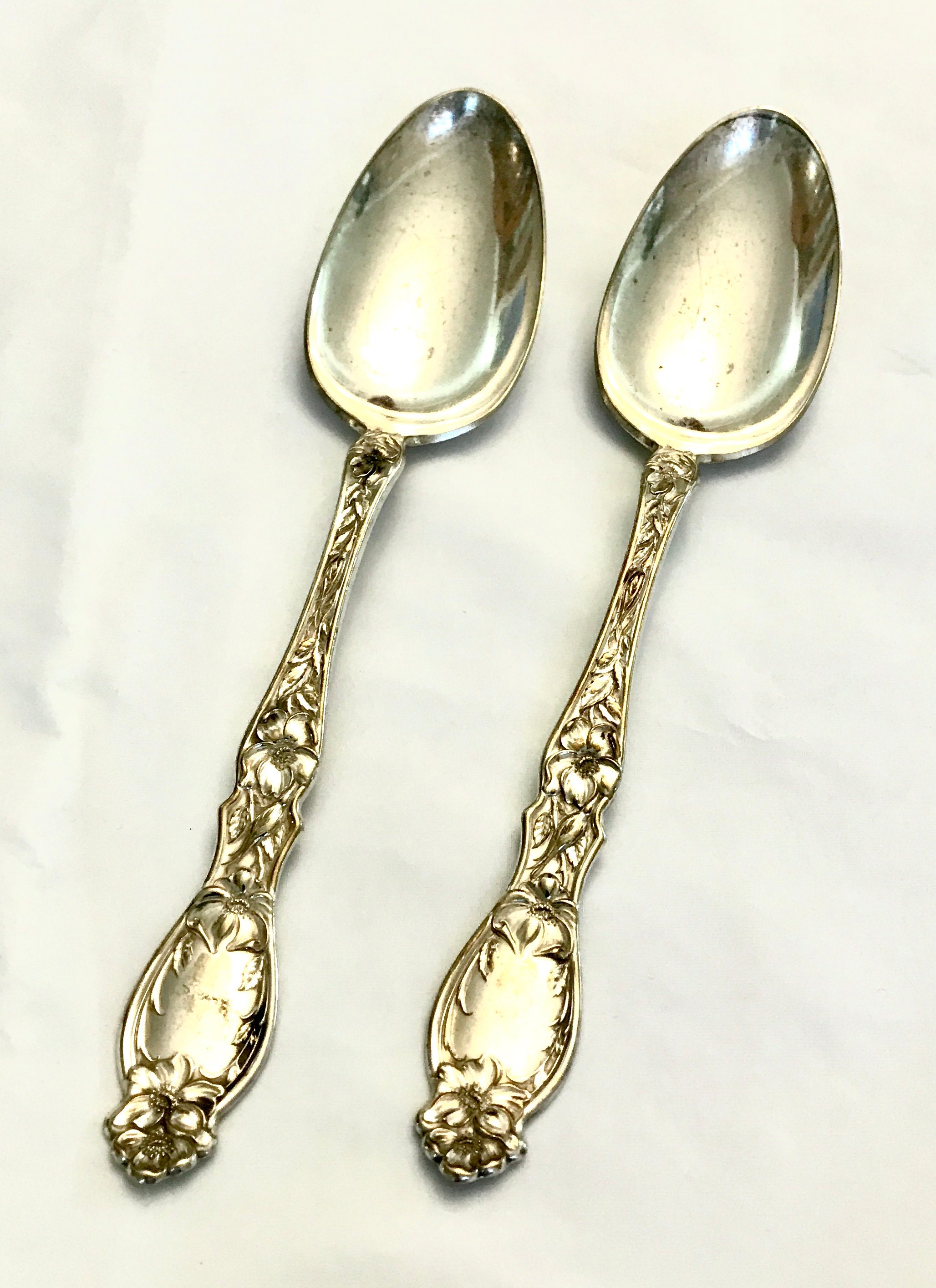 The Adams Mfg Co. Lg Spoons (2), Silverplate, Vintage - Etsy