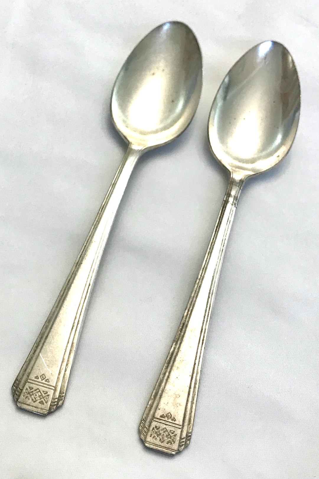 Tudor Plate, Oneida Community, Tea Spoons (2), Silverplate, Vintage - Etsy