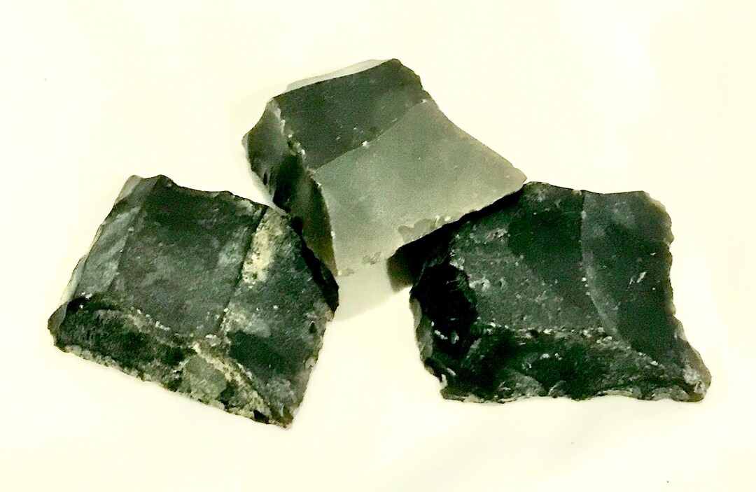 Flint Stone Rock for Steel Striker Fire Starter, Flintlock, Survival - Etsy