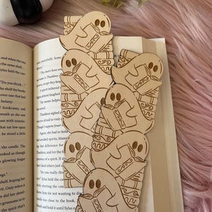 Reading Ghost Wood Bookmark Spooky Halloween Bookmarks Book Lover Gifts ...