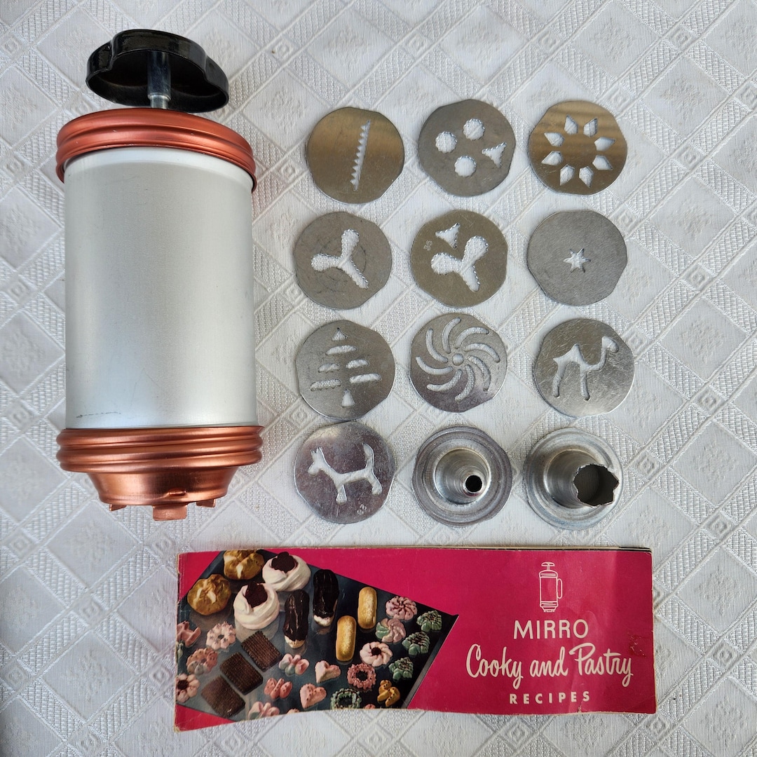 Vintage Mirro Cookie Press Christmas Spritz Cooky and 2 Cake Decorator ...
