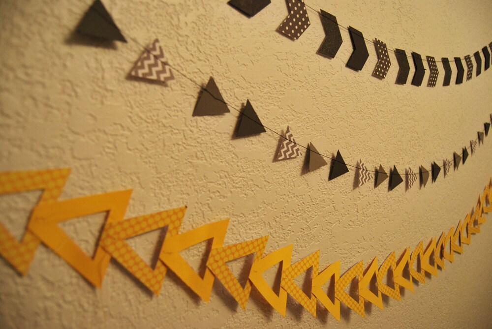 Mini Triangle Garland Custom Parties by PartyAtYourDoor on | Etsy